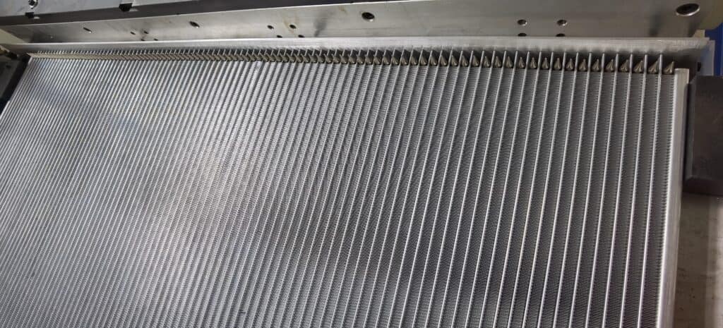 Pneumatic Condenser Core Builder Machine