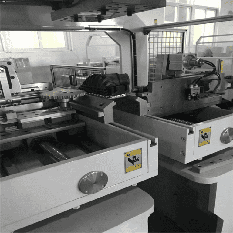 Wavy Aluminum Radiator Plastic Tank Crimping Machine for 4 Sides