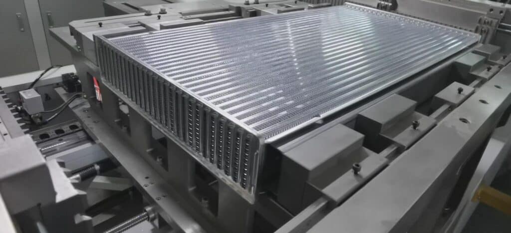 Aluminum Radiator Core Builder Machine for Sale