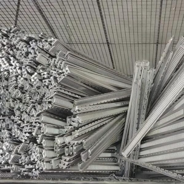 Passenger Car Radiator Header Plates - Radiator Machine Manufacturer